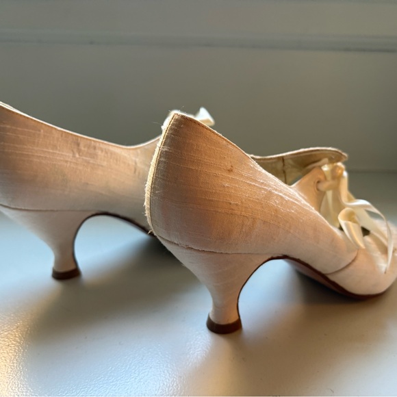 peter fox | Shoes | Fairytale Crme Silk Dupioni Cinderella Shoes With ...